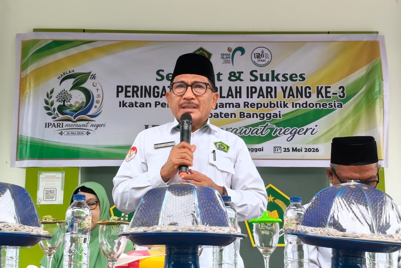 Kepala Kantor Kementerian Agama Kabupaten Banggai, Drs. H. Suardi ...